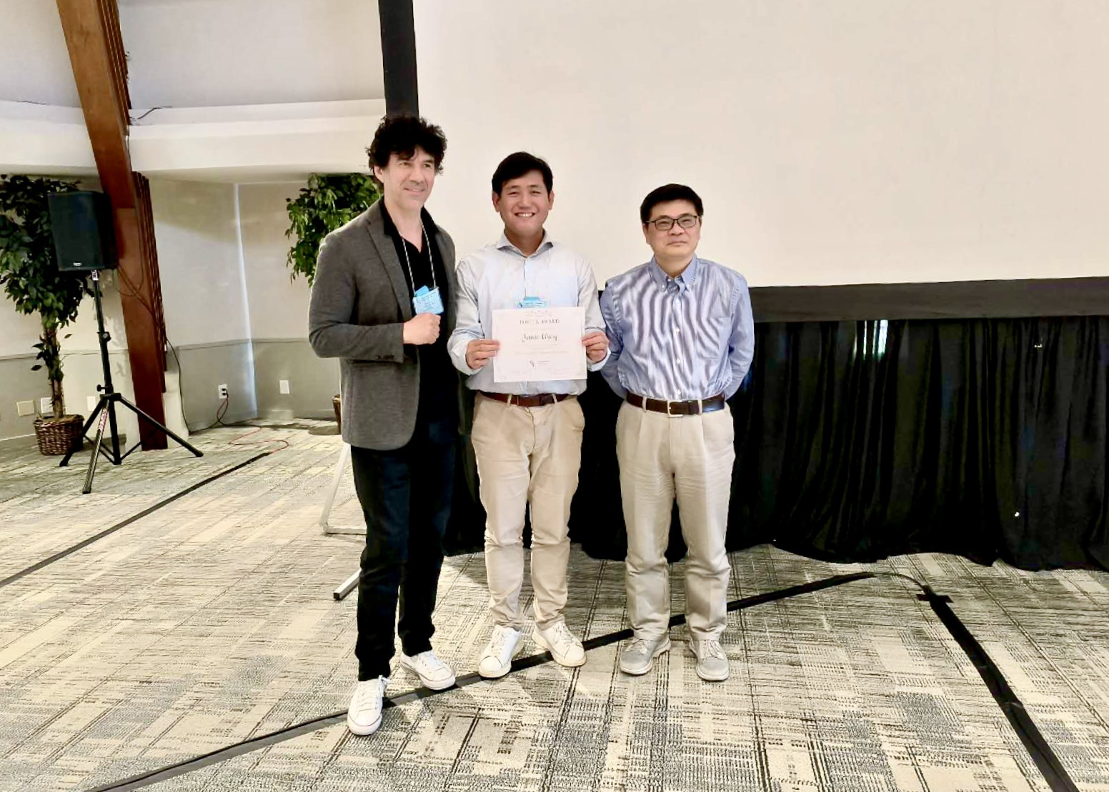 Junxin win poster prize at GRC | Photoactive Materials Group
